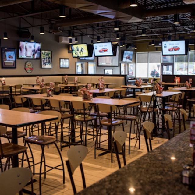 John Max Sports & Wings - Dougall Ave - Windsor, ON | OpenTable