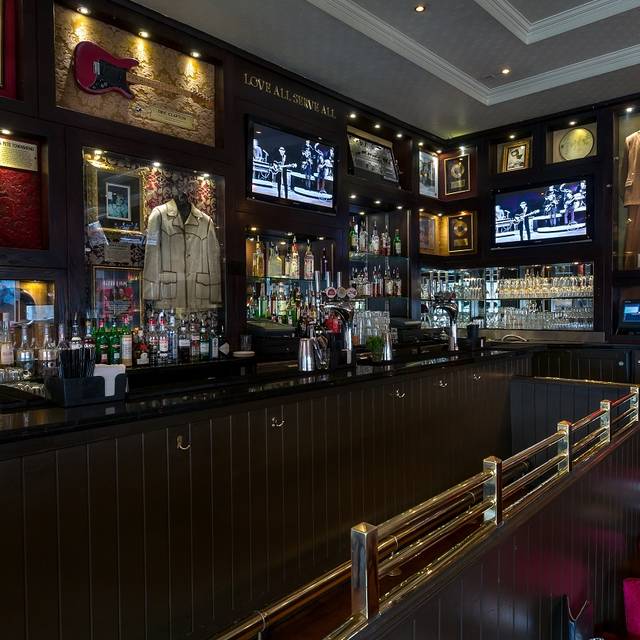 Hard Rock Cafe - London Restaurant - London, | OpenTable