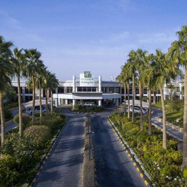 Al Jawhara Restaurant - Holiday Inn Riyadh - Izdihar - Riyadh, Riyadh ...