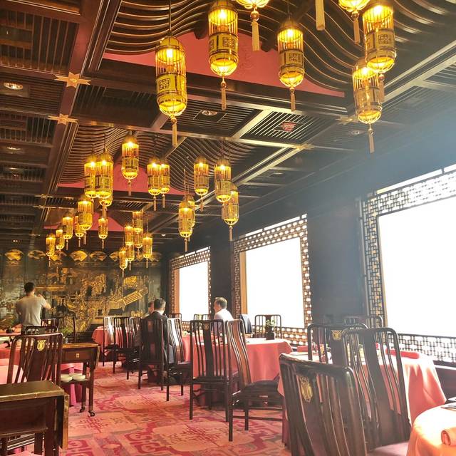 Man Wah - Mandarin Oriental Hong Kong Restaurant - Hong Kong, Hong Kong ...