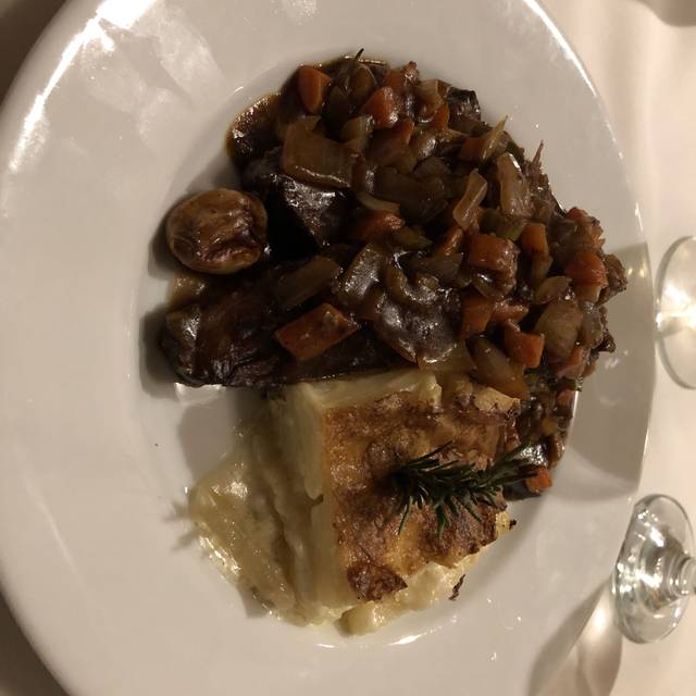 Garlic Rose Bistro - Cranford Restaurant - Cranford, NJ | OpenTable