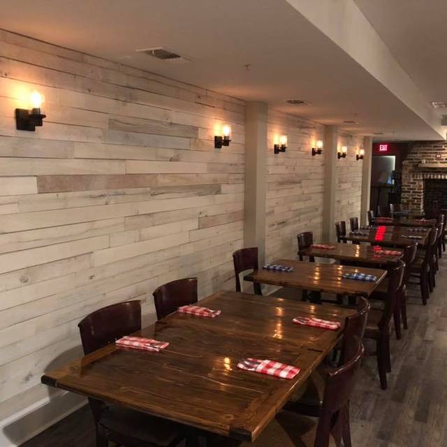 The Counting House Restaurant & Pub - Georgetown, DE | OpenTable