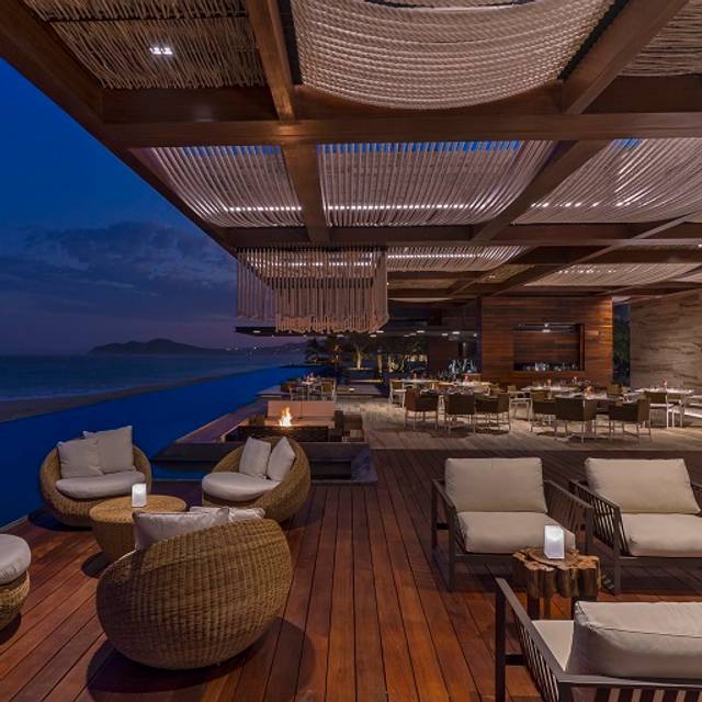 Mako at Solaz, a Luxury Collection Resort Restaurante - San Jose del ...