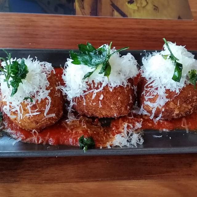 Persone Italian Restaurant - Brisbane, AU-QLD | OpenTable