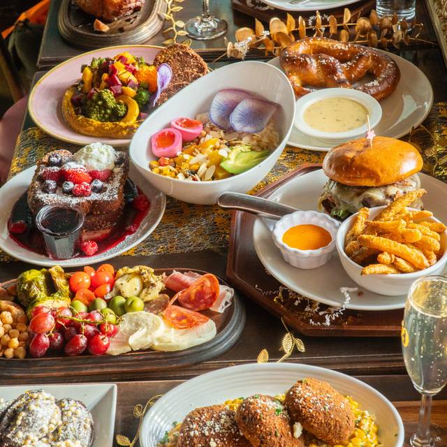 The Dressing Room: Bistro and Bar by Can Can Restaurant - Seattle, WA ...