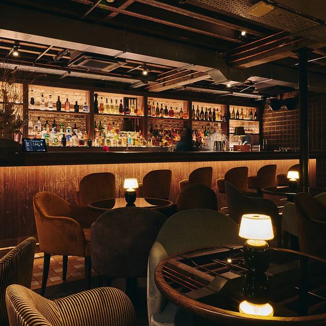 Alma Bar - Updated 2025, Cocktail Bar in London, Greater London