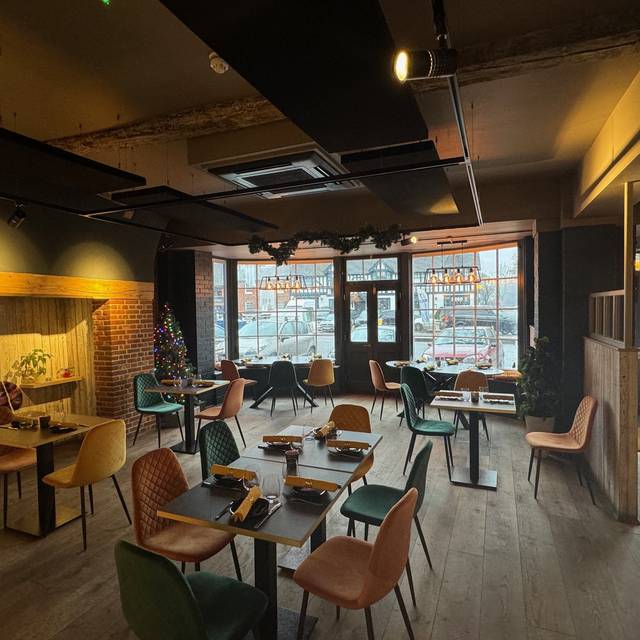 Cha Cha Cha Restaurant & Tapas Bar - Updated 2024, Tapas Restaurant in ...