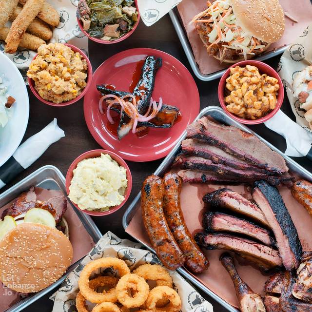 House of Que - American Dream Mall Restaurant - East Rutherford, NJ ...