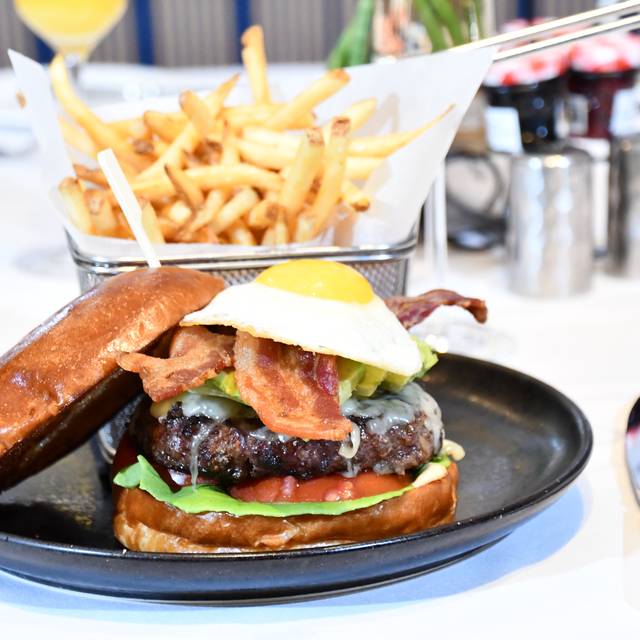 Chez Colette - Sofitel Philadelphia Restaurant - Philadelphia, PA ...