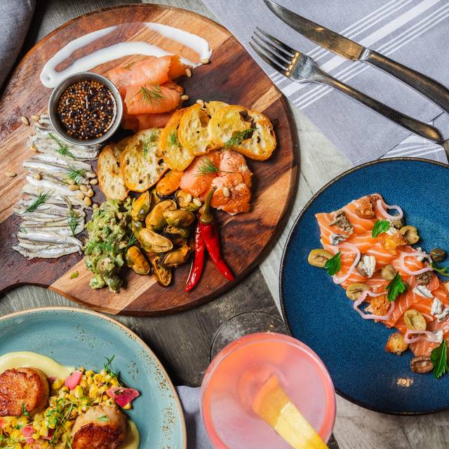 Fin & Fino - Birkdale Village Restaurant - Huntersville, NC | OpenTable