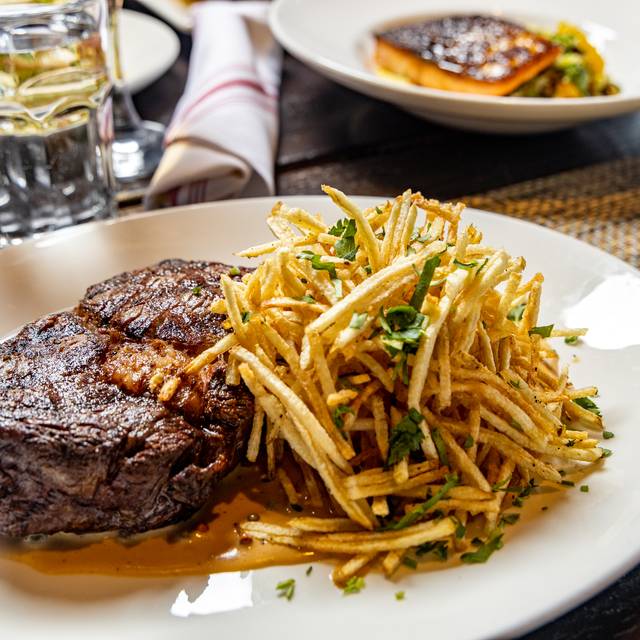 Max Tavern - Springfield Restaurant - Springfield, MA | OpenTable