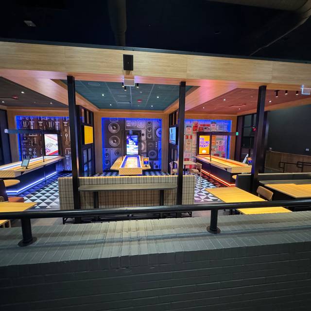 Dave & Buster's - Dallas Restaurant - Dallas, TX | OpenTable