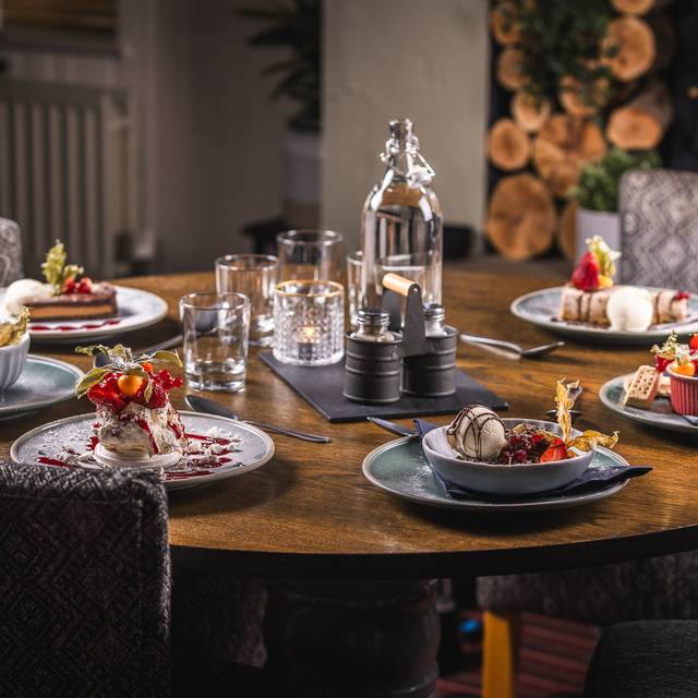 The Red Lion Restaurant - Chester, Flintshire | OpenTable