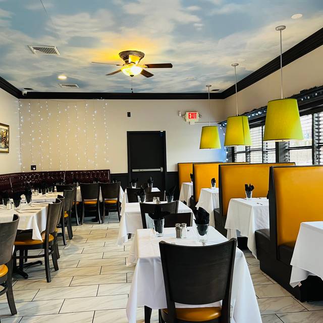 Serafino’s Ristorante - Wallingford Restaurant - Wallingford, CT ...