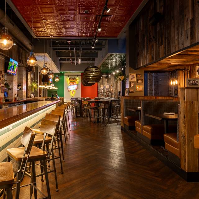 Professor Pizza - Old Town Restaurant - Chicago, IL | OpenTable