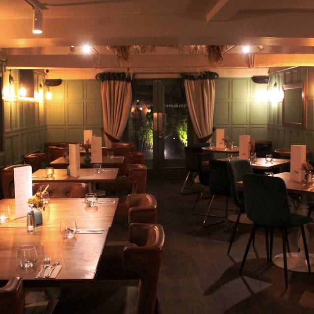 The Curlew Restaurant - Updated 2026, British Restaurant in ...