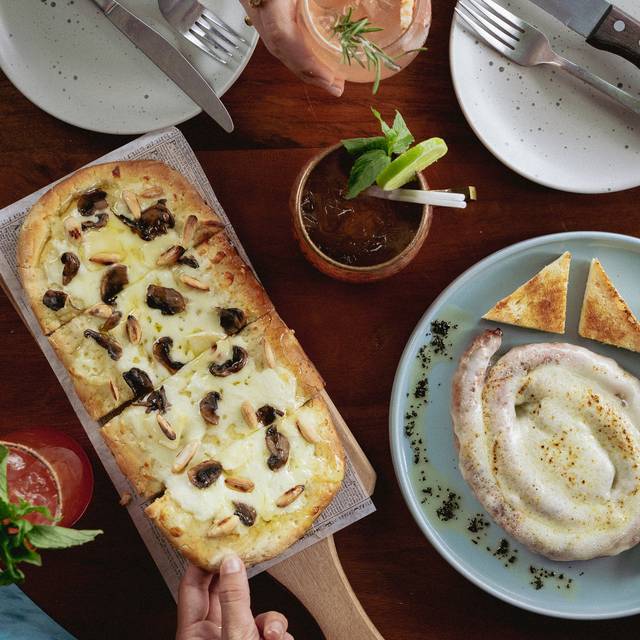 Celeste Cuisine & Bar - Actualizado en 2025, restaurante internacional ...