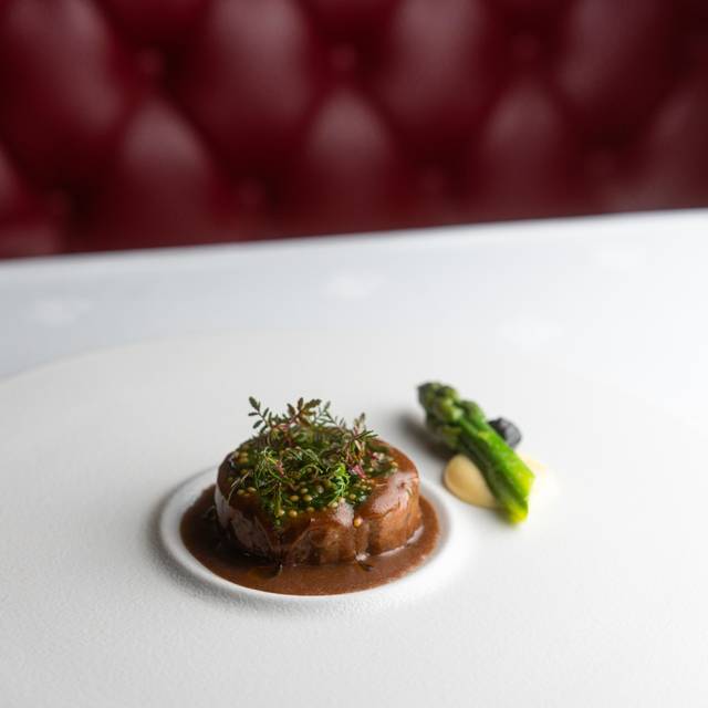 Bistro V Restaurant - Paris, Ile-de-France | OpenTable