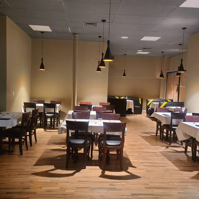 Long Gut Miss Pinny Restaurant - Manchester, CT | OpenTable