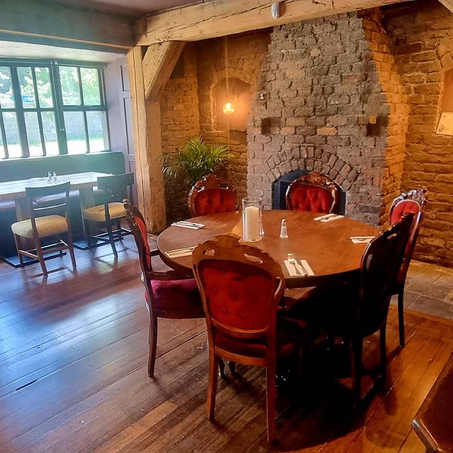 The Golden Ball Kilternan Restaurant - Dublin, County Dublin | OpenTable