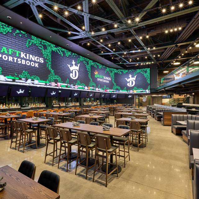 DraftKings Sportsbook at Wrigley Field Restaurant - Chicago, IL | OpenTable