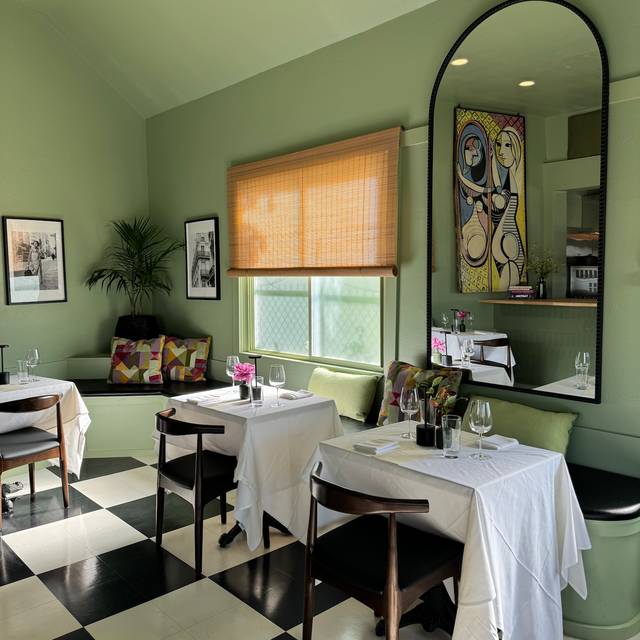 LUNE Restaurant - Dennis Port, MA | OpenTable