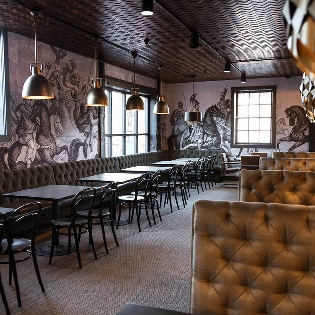 Fratelli Italian Kitchen & Wine Bar Restaurant - Lynchburg, VA | OpenTable