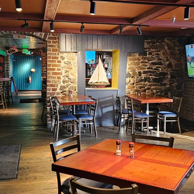 Broken Keel Restaurant - Savannah, GA | OpenTable