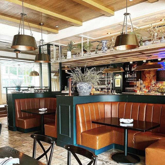 Edera Italian Eatery Restaurant - Saint Louis, MO | OpenTable