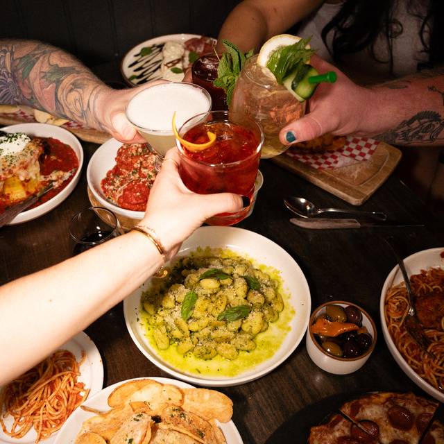 Restaurante Italian Supper Club at Stadium Golf - Tacoma, WA | OpenTable