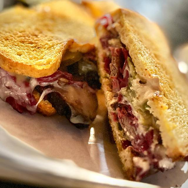 Slainte Peekskill - Updated 2025, Irish Restaurant in Peekskill, NY