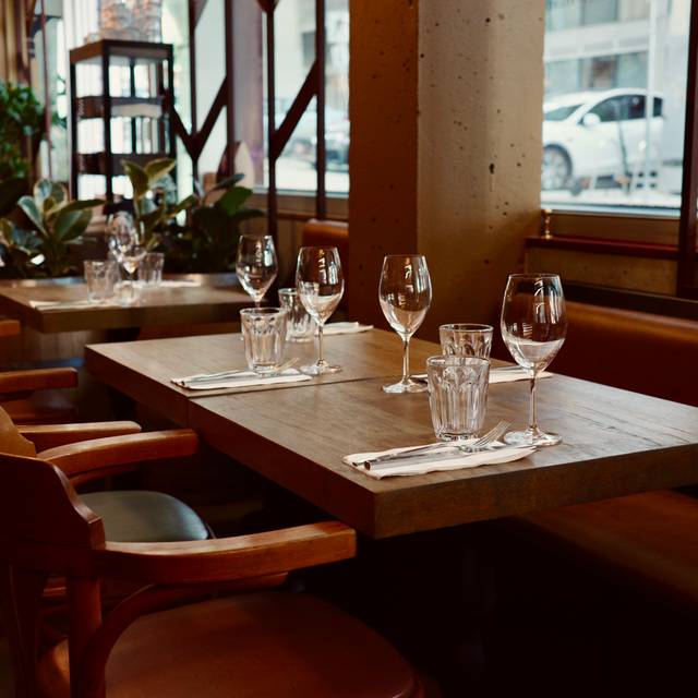 Au Petit Comptoir Restaurant - Vancouver, BC | OpenTable