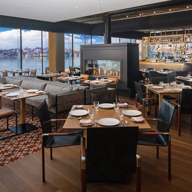 Cindy Lou's Fish House Restaurant - Baltimore, MD | OpenTable