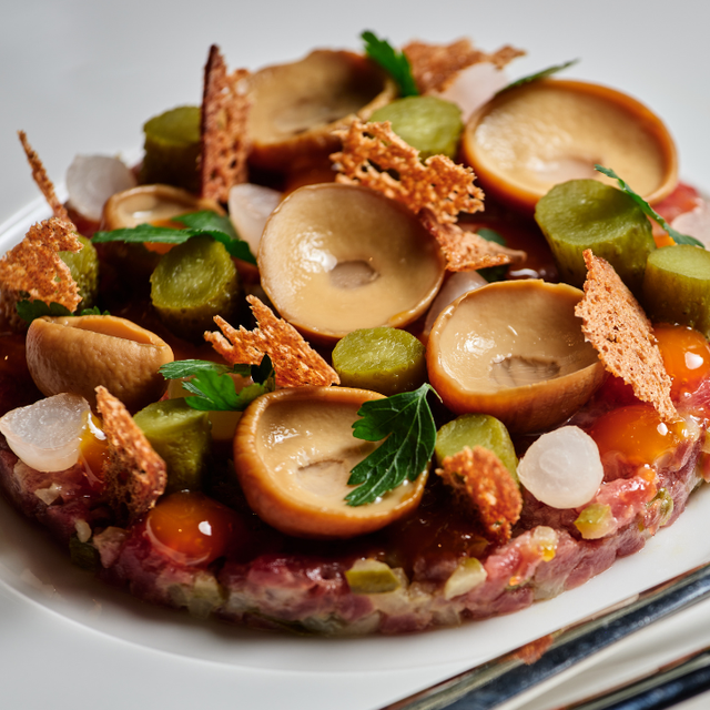 Garnish Food & Wine Restaurant - Kraków, Wojewodztwo malopolskie ...