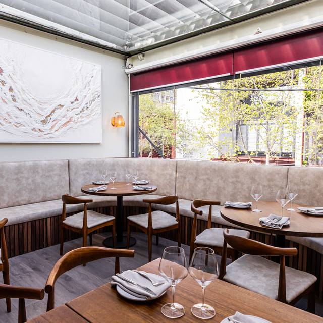 Restaurante Ouzo Bar & Dining - Darlinghurst, AU-NSW | OpenTable