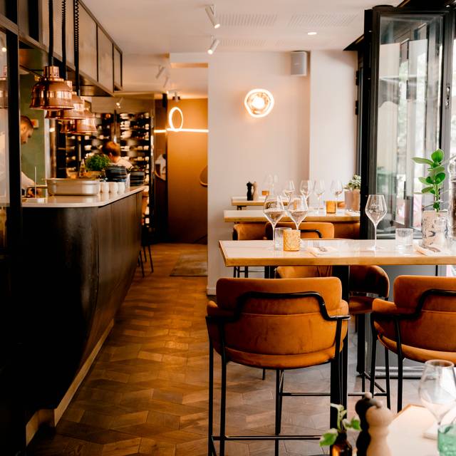 MOJO Restaurant - Paris, Ile-de-France | OpenTable