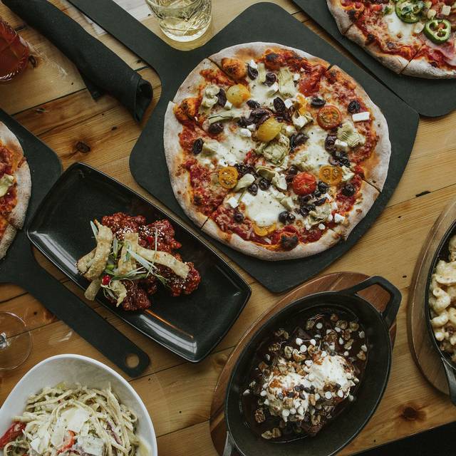 Crust & Crate - Ogilvie Restaurant - Gloucester, ON | OpenTable