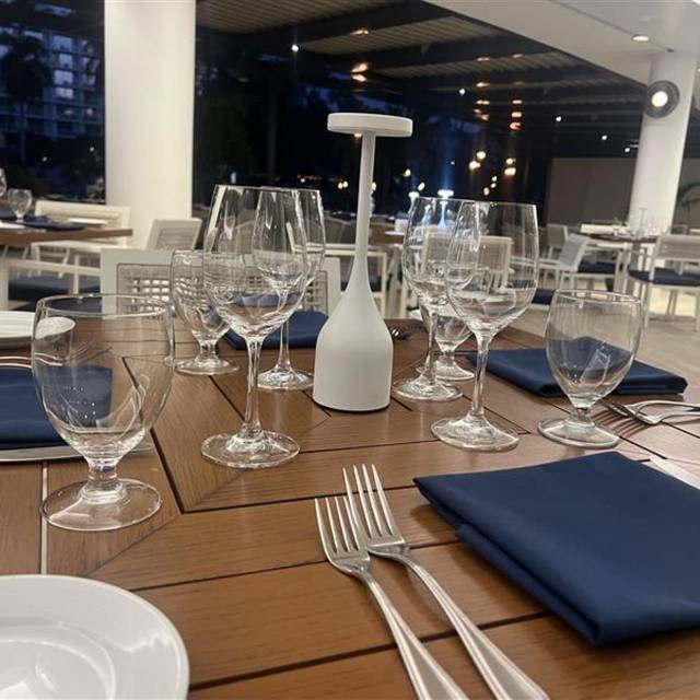 Kukui's Restaurant at Kalapaki Beach - Lihue, HI | OpenTable