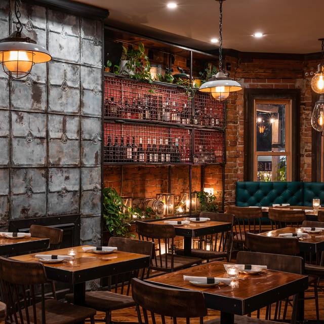 SmoQue N' Bones - Baldwin Restaurant - Toronto, ON | OpenTable