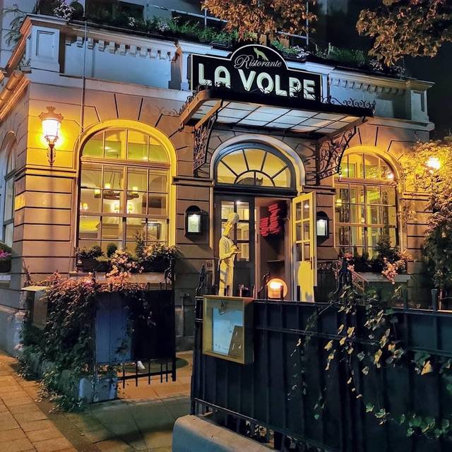 Ristorante la Volpe Restaurant - Düsseldorf, NW | OpenTable