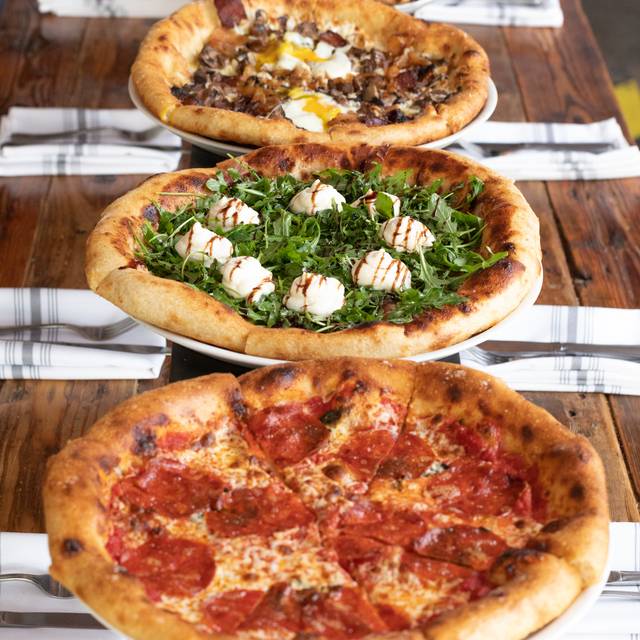 Restaurante Pie Tap Pizza Workshop + Bar - Houston - Houston, TX ...