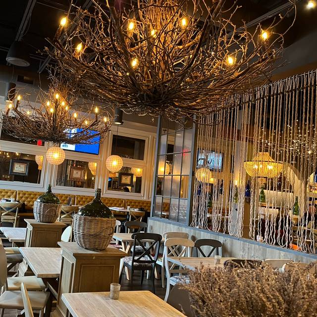 Napa Kitchen + Bar - Easton Restaurant - Columbus, OH | OpenTable