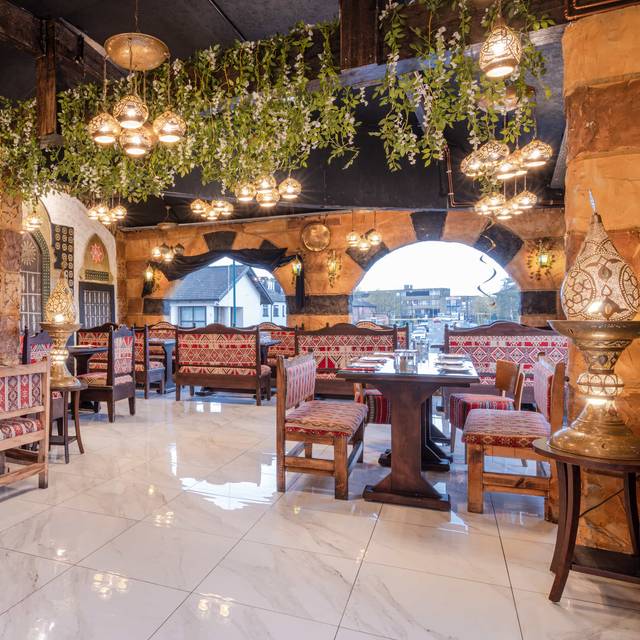 Bab Tooma Grande Restaurant - Bradford, ENG | OpenTable