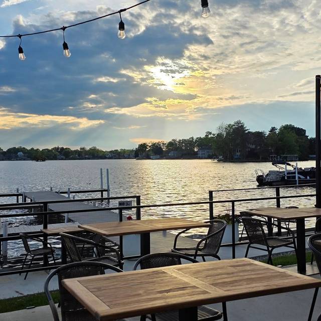 Waterside Social Restaurant - Lake Orion, MI | OpenTable