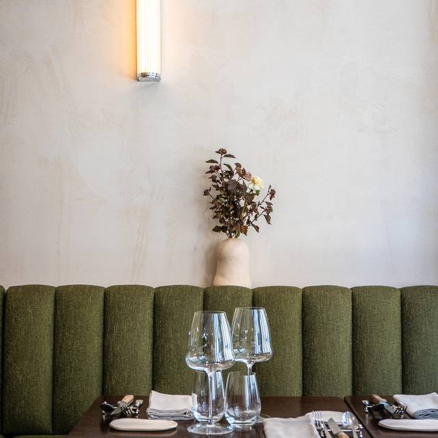 Magma Restaurant - Paris, Ile-de-France | OpenTable