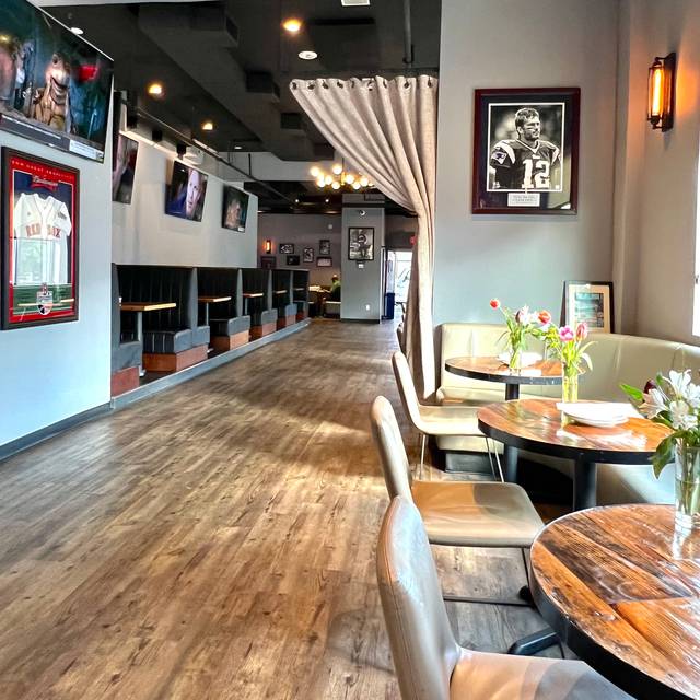 The Common Room Restaurant - Needham, MA | OpenTable