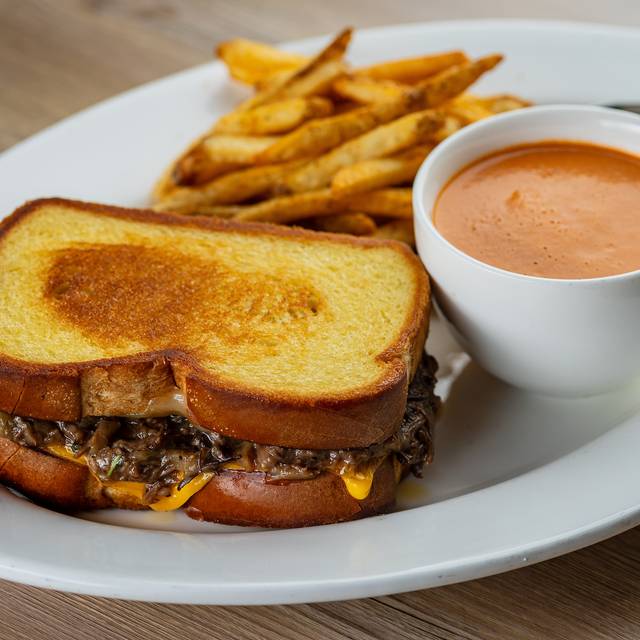 Cooper's Hawk Winery & Restaurant - Virginia Beach, VA - Virginia Beach ...