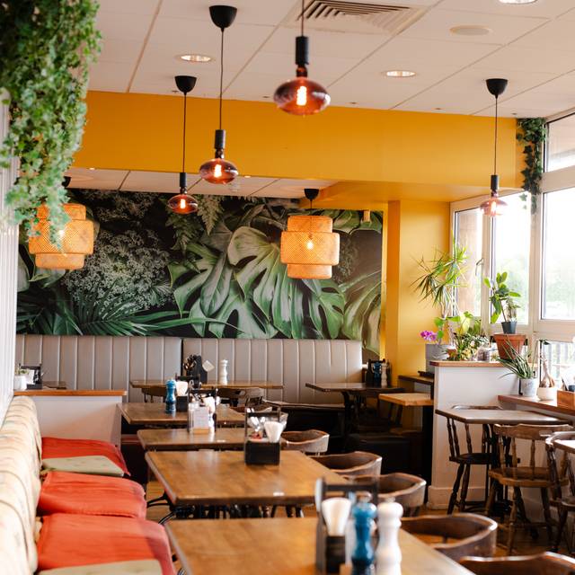 The Pear Tree Café & Wine Bar Restaurant - Galway, County Galway ...