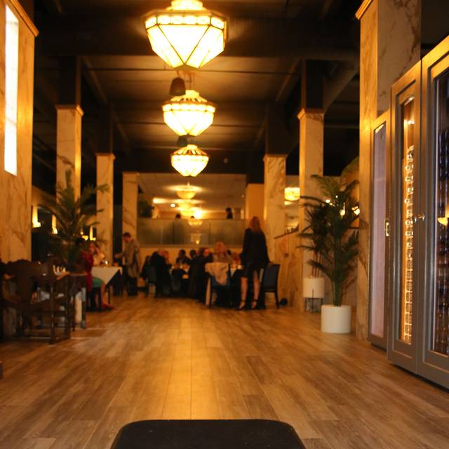 Cut 158 Chophouse Restaurant - Joliet, IL | OpenTable