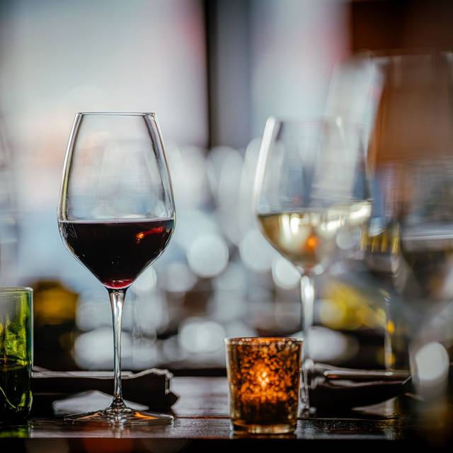 Uvae Kitchen & Wine Bar - Chicago, IL | OpenTable